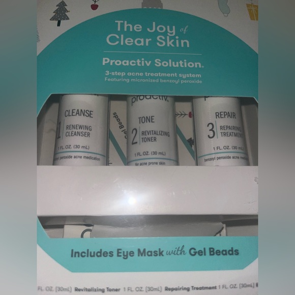 Proactiv | Skincare | New Proactiv Solution Holiday Skincare Set 3 Fl ...